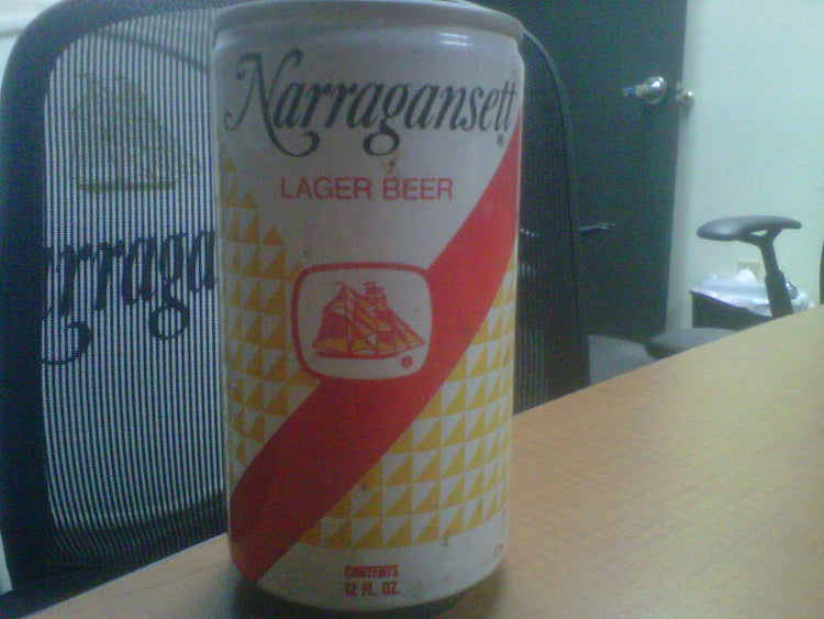 Vintage: The Original “Retro” Cans – Narragansett Beer