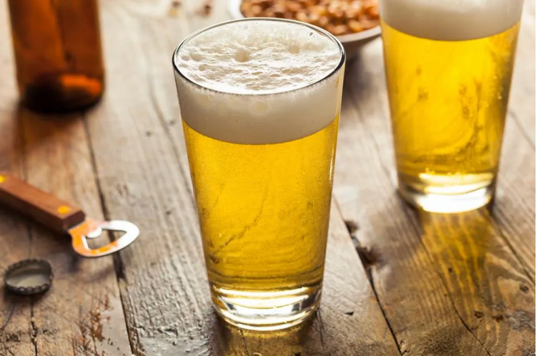 The Beer Hall Of Fame: The 10 Highest-Rated American Lager Beers ...