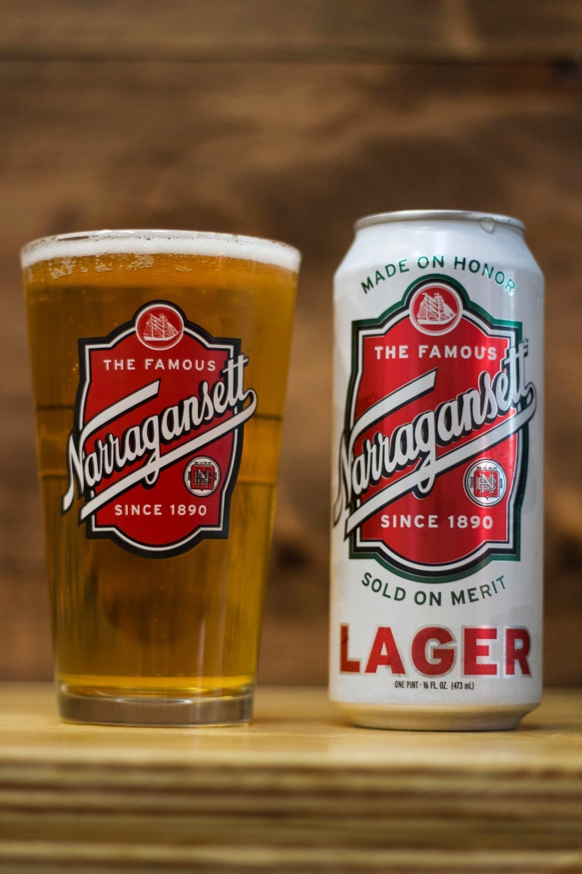 The Classic Pint Glass – Narragansett Beer